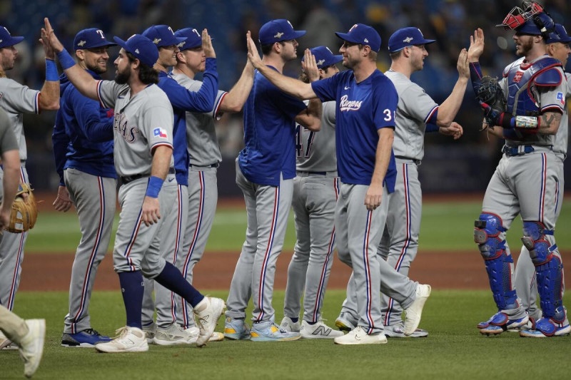 Texas Rangers le ganó a los Orioles para avanzar a la Serie de ...
