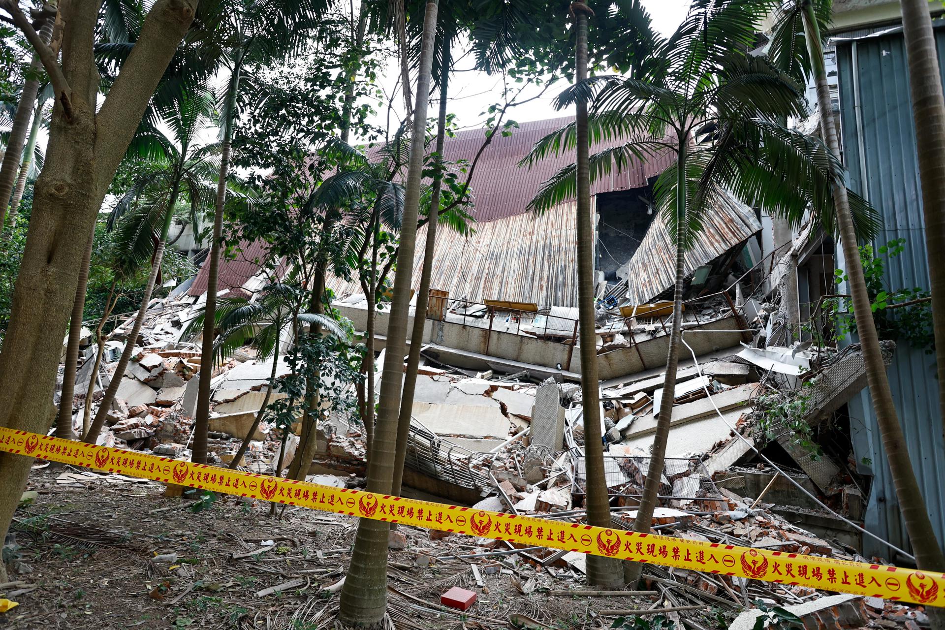 Nueve Muertos Y Más De 700 Heridos En El Mayor Terremoto De Taiwán En
