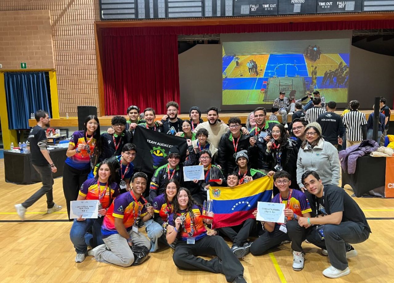 Robótica zuliana brilló en el torneo First Tech Challenge Italia ...